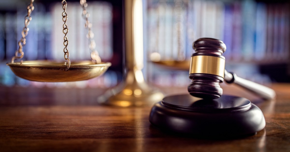 The 7 Irrefutable Laws of Sermon Illustrations - Christianity Today