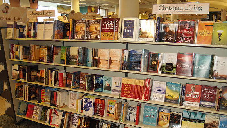 Report Finds Conflicting Trends at Christian Bookstores - Christianity ...