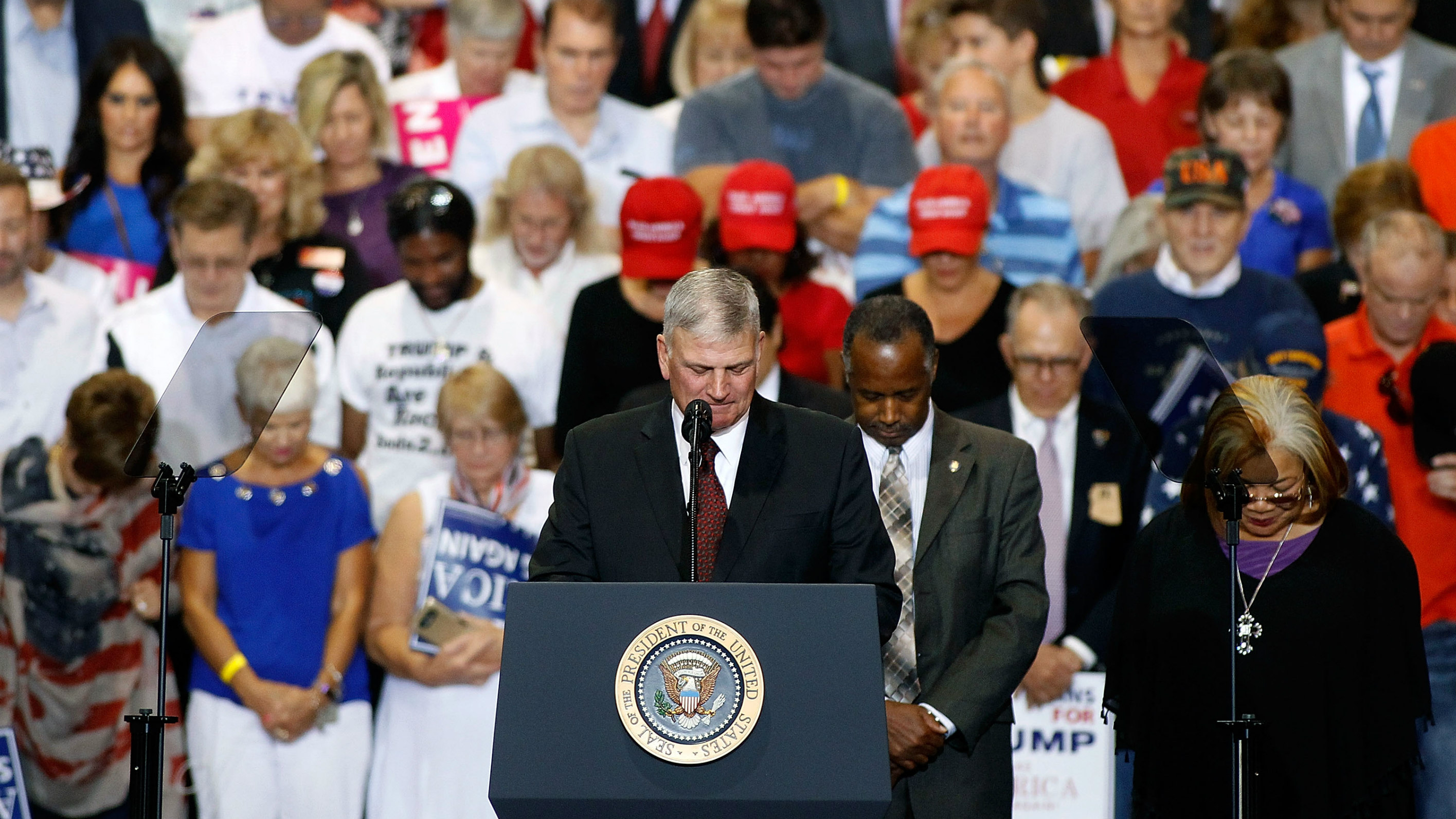 Franklin Graham Declared a Day of Prayer for President Trump. Christian ...