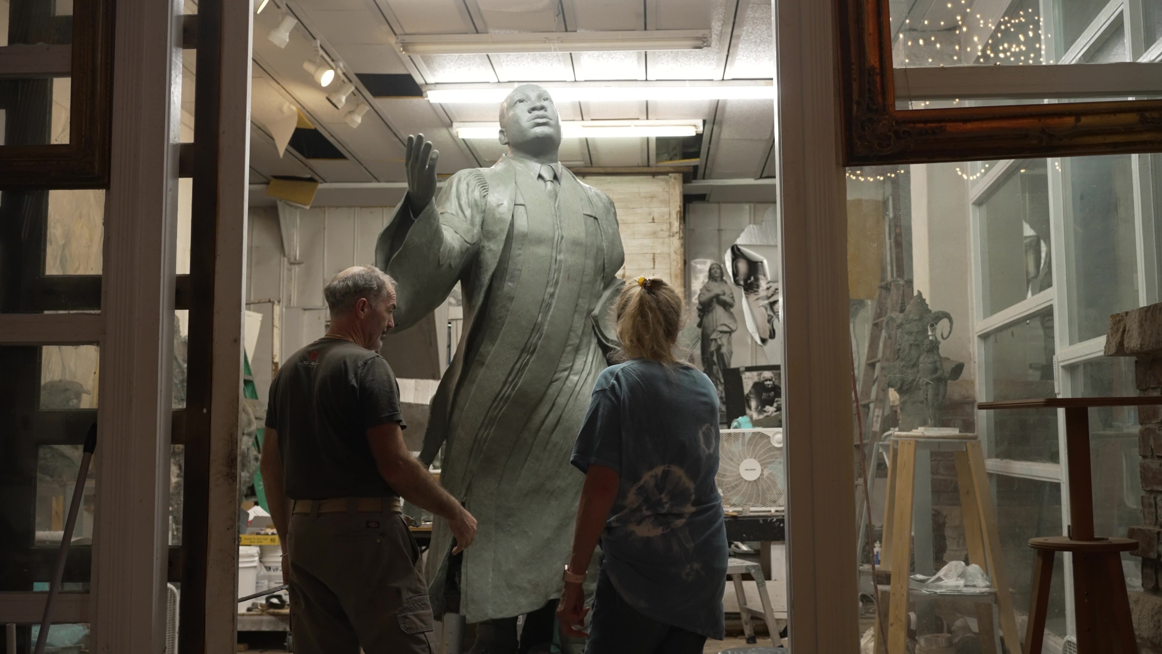 Martin Luther King Jr. Looks to God in New Statue - Christianity Today