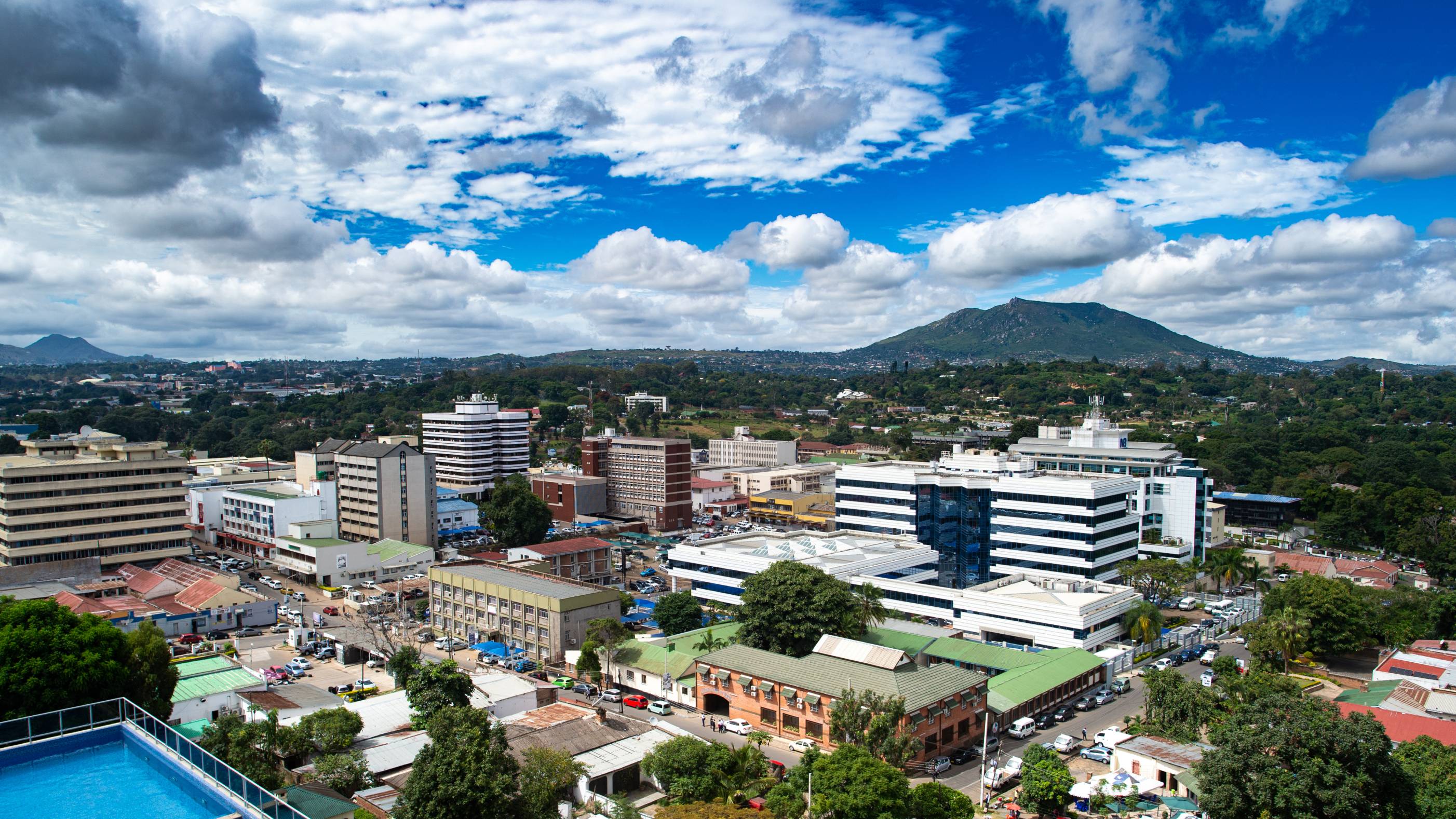 Africa’s Wall Street Quiets Christian Worship - Christianity Today