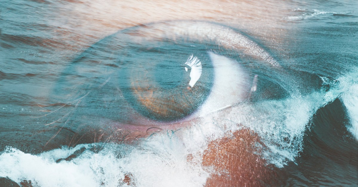 When Grief like Sea Billows Roll Through Your Holidays - Christianity Today