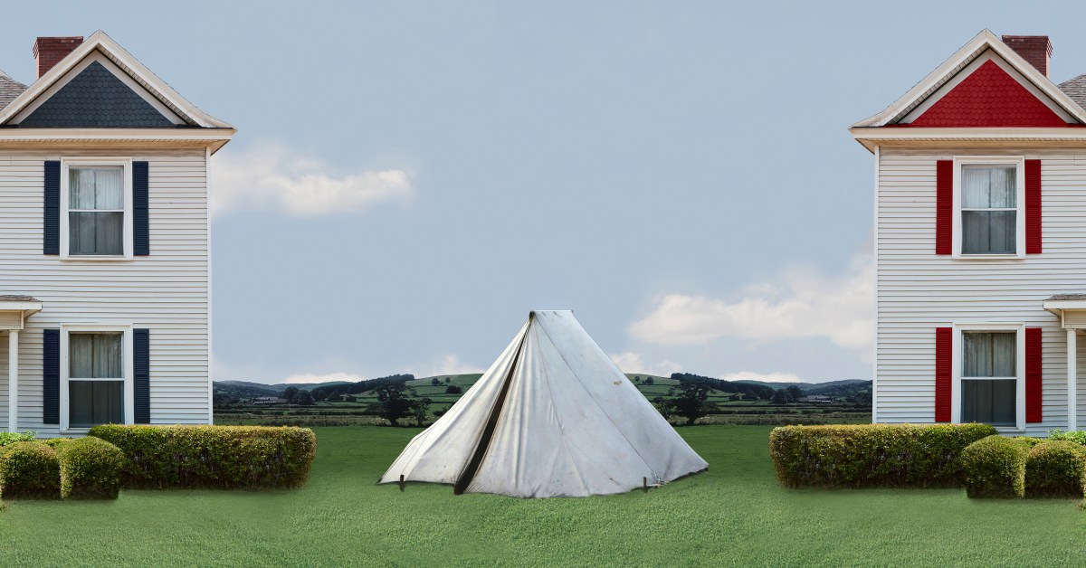 Political Homelessness Is a Good Start - Christianity Today