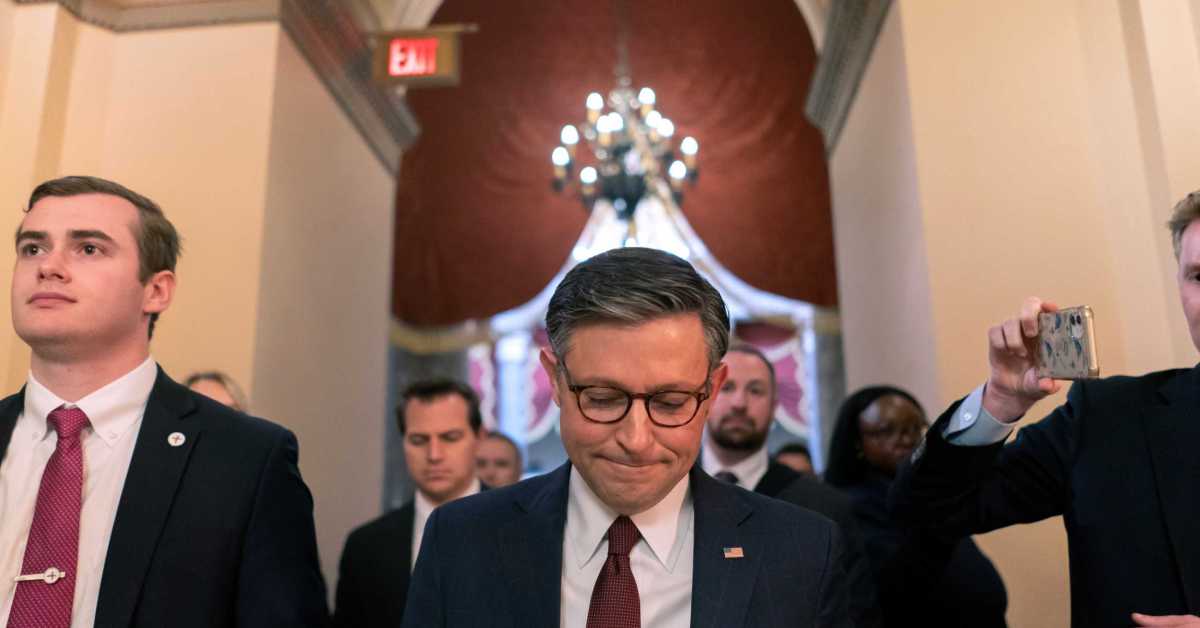 Mike Johnson Defies GOP to Heed Evangelical Pleas for Ukraine Aid ...