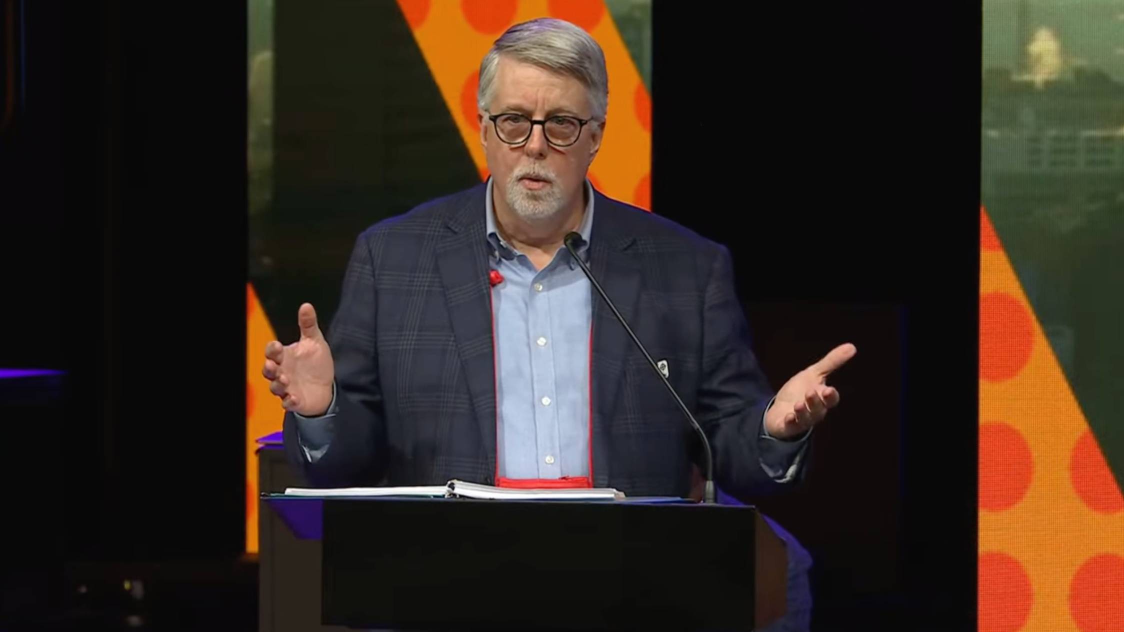 Evangelical Presbyterians Take on Debate Over Celibate Gay Pastors ...