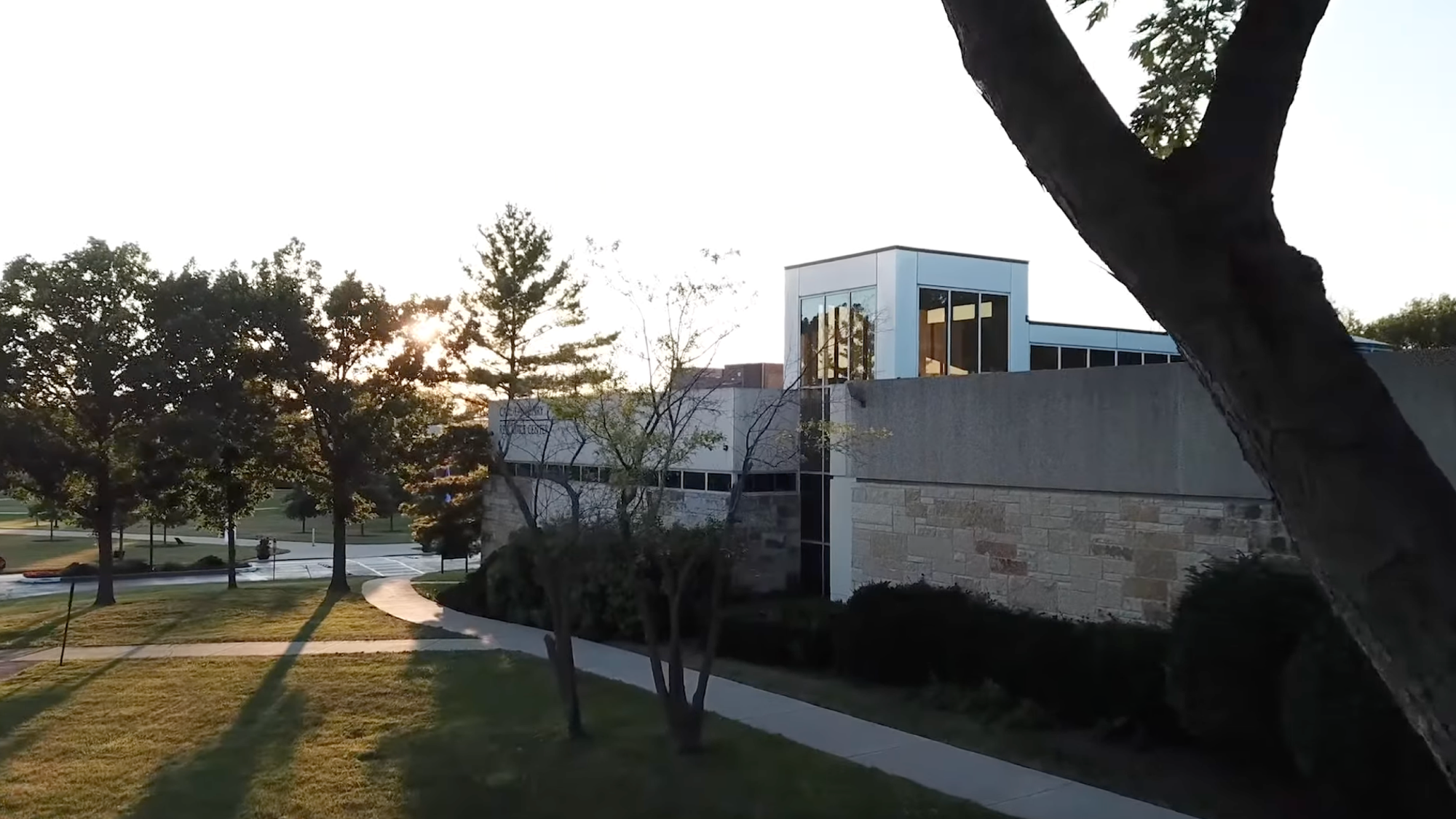 Trinity Evangelical Divinity School Moving to Canada - Christianity Today