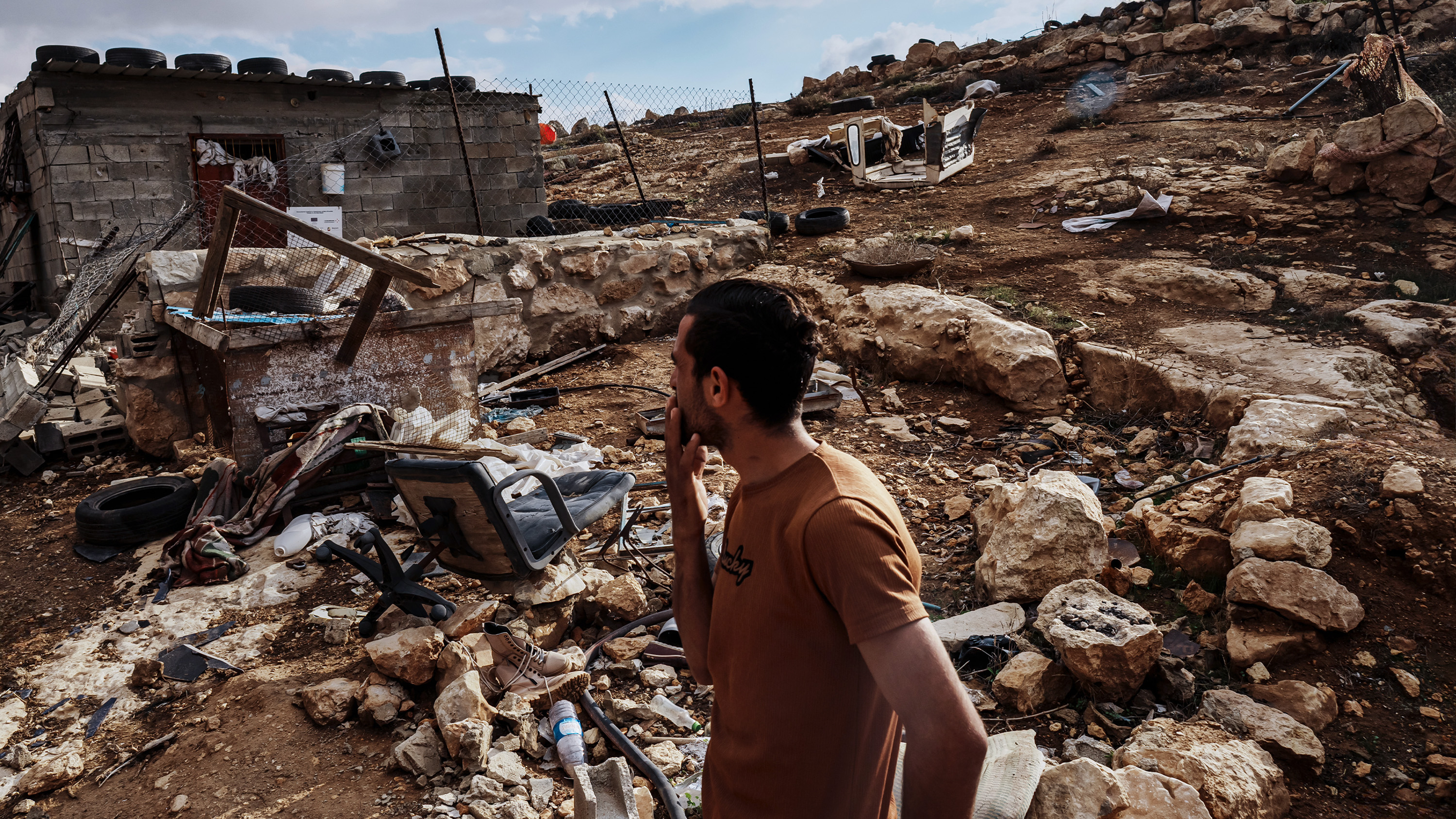 The Christian and Jewish Israelis Protecting West Bank Palestinians ...